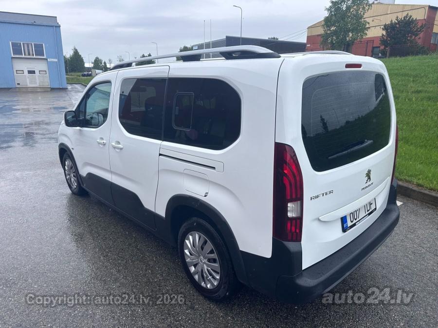 Белый Пежо Rifter 2019 в Тарту, объемом двигателя 1.50 л и пробегом 142 тыс. км за 13690 €, фото 4 на AUTOMOTO.COM.LV