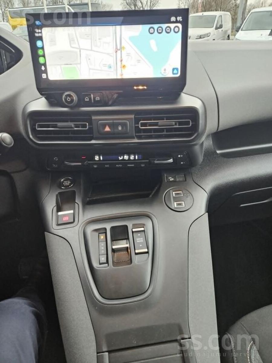 Balts Peugeot Rifter 2024 Rīga, ar dzinēja tilpumu 1.50 L un nobraukumu 23 tūkst. km par 27990 €, foto 11 vietnē AUTOMOTO.COM.LV