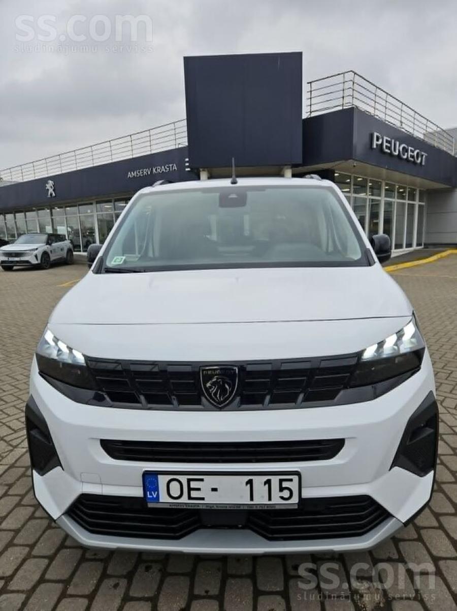 Balts Peugeot Rifter 2024 Rīga, ar dzinēja tilpumu 1.50 L un nobraukumu 23 tūkst. km par 27990 €, foto 14 vietnē AUTOMOTO.COM.LV