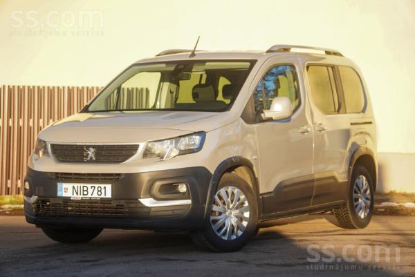 Dzeltens Peugeot Rifter 2022 Rīga, ar dzinēja tilpumu 1.50 L un nobraukumu 250 tūkst. km par 11000 €, foto 1 vietnē AUTOMOTO.COM.LV