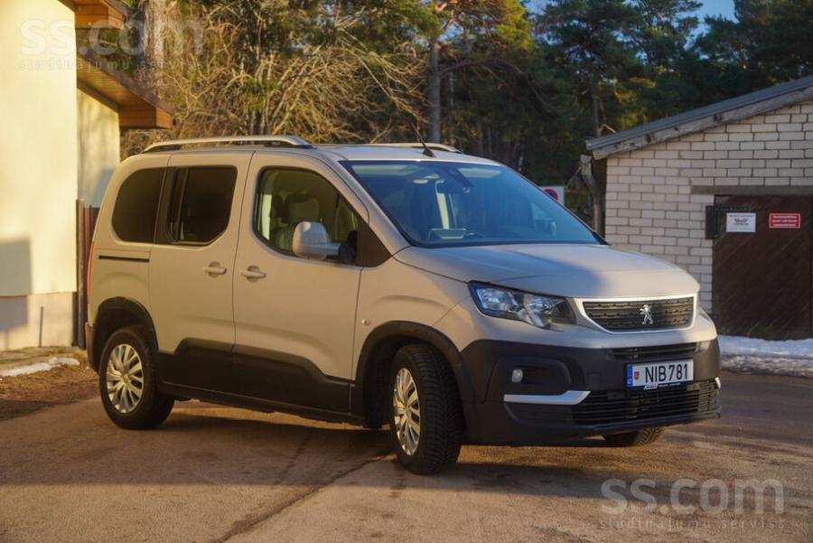 Dzeltens Peugeot Rifter 2022 Rīga, ar dzinēja tilpumu 1.50 L un nobraukumu 250 tūkst. km par 11000 €, foto 4 vietnē AUTOMOTO.COM.LV
