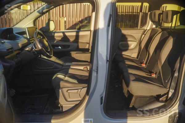 Dzeltens Peugeot Rifter 2022 Rīga, ar dzinēja tilpumu 1.50 L un nobraukumu 250 tūkst. km par 11000 €, foto 5 vietnē AUTOMOTO.COM.LV