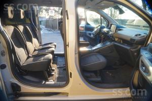 Dzeltens Peugeot Rifter 2022 Rīga, ar dzinēja tilpumu 1.50 L un nobraukumu 250 tūkst. km par 11000 €, foto 7 vietnē AUTOMOTO.COM.LV