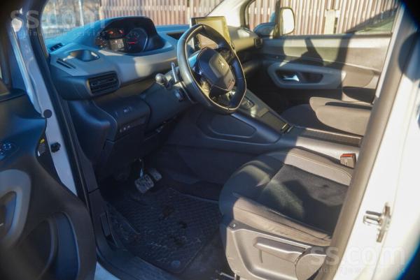 Dzeltens Peugeot Rifter 2022 Rīga, ar dzinēja tilpumu 1.50 L un nobraukumu 250 tūkst. km par 11000 €, foto 7 vietnē AUTOMOTO.COM.LV