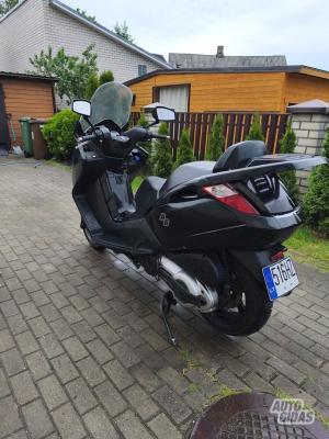Black Peugeot Satelis 2009 in Vilnius, with an engine capacity of 0.50 L and mileage of 34 thousand km for 800 €, photo 5 on AUTOMOTO.COM.LV