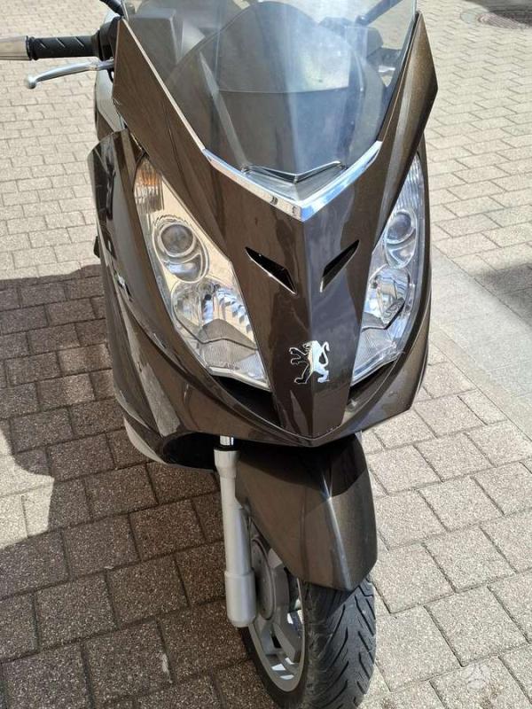 Brown Peugeot Satelis 2012 in Riga, with an engine capacity of 0.13 L and mileage of 21 thousand km for 900 €, photo 1 on AUTOMOTO.COM.LV