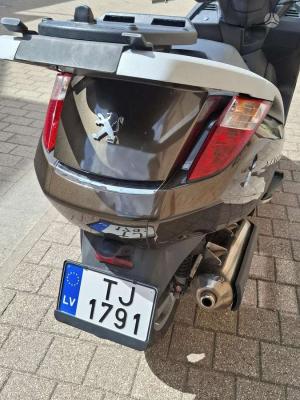 Brown Peugeot Satelis 2012 in Riga, with an engine capacity of 0.13 L and mileage of 21 thousand km for 900 €, photo 3 on AUTOMOTO.COM.LV