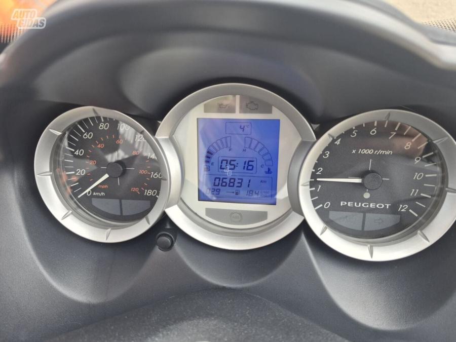 Pelēks Peugeot Satelis 2016 Panevēža, ar dzinēja tilpumu 0.13 L un nobraukumu 7 tūkst. km par 1800 €, foto 8 vietnē AUTOMOTO.COM.LV