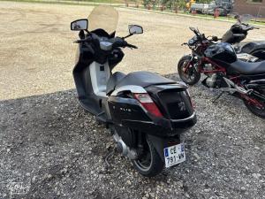 Peugeot Satelis 2012 in Kelme, with an engine capacity of 0.25 L and mileage of 46 thousand km for 615 €, photo 5 on AUTOMOTO.COM.LV