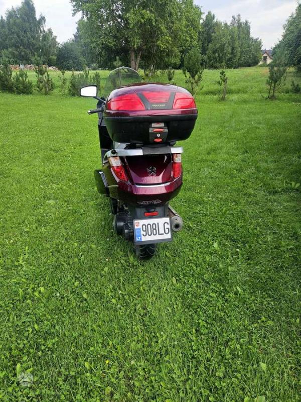 Red Peugeot Satelis 2007 in Kretinga, with an engine capacity of 0.13 L and mileage of 18 thousand km for 1450 €, photo 5 on AUTOMOTO.COM.LV