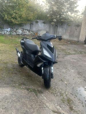 Melns Peugeot Speedfight 2011 Marijampole, ar dzinēja tilpumu 49.00 L un nobraukumu 21 tūkst. km par 1000 €, foto 6 vietnē AUTOMOTO.COM.LV