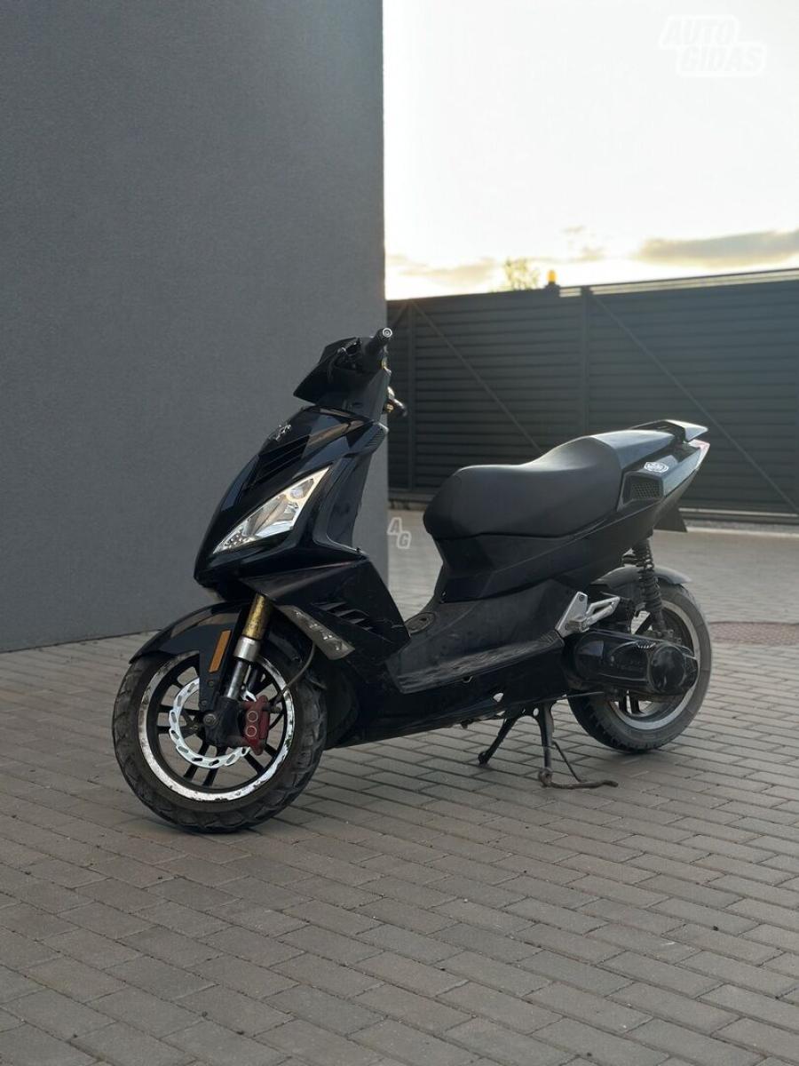 Black Peugeot Speedfight 2011 in Vilnius, with an engine capacity of 0.00 L and mileage of 23 thousand km for 850 €, photo 3 on AUTOMOTO.COM.LV
