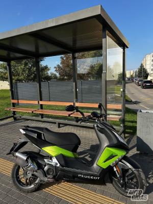 Melns Peugeot Speedfight 2015 Panevēža, ar dzinēja tilpumu 0.05 L un nobraukumu 8 tūkst. km par 1300 €, foto 3 vietnē AUTOMOTO.COM.LV