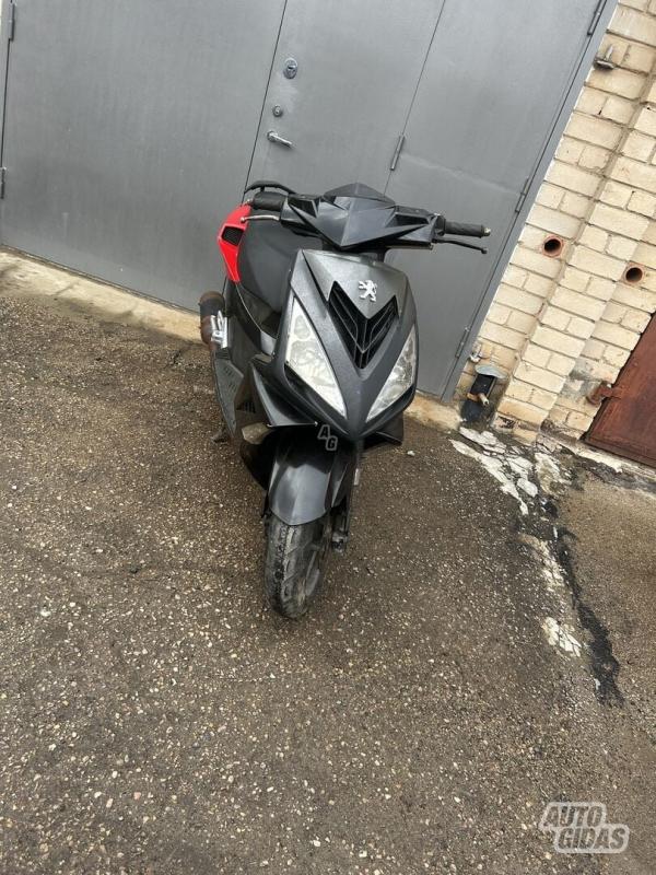 Melns Peugeot Speedfight 2015 Panevēža, ar dzinēja tilpumu 0.05 L un nobraukumu 8 tūkst. km par 1300 €, foto 8 vietnē AUTOMOTO.COM.LV