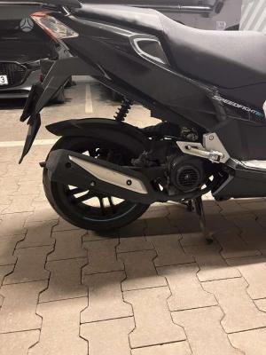 Melns Peugeot Speedfight 2016 Kauņa, ar dzinēja tilpumu 49.00 L un nobraukumu 7 tūkst. km par 1000 €, foto 9 vietnē AUTOMOTO.COM.LV