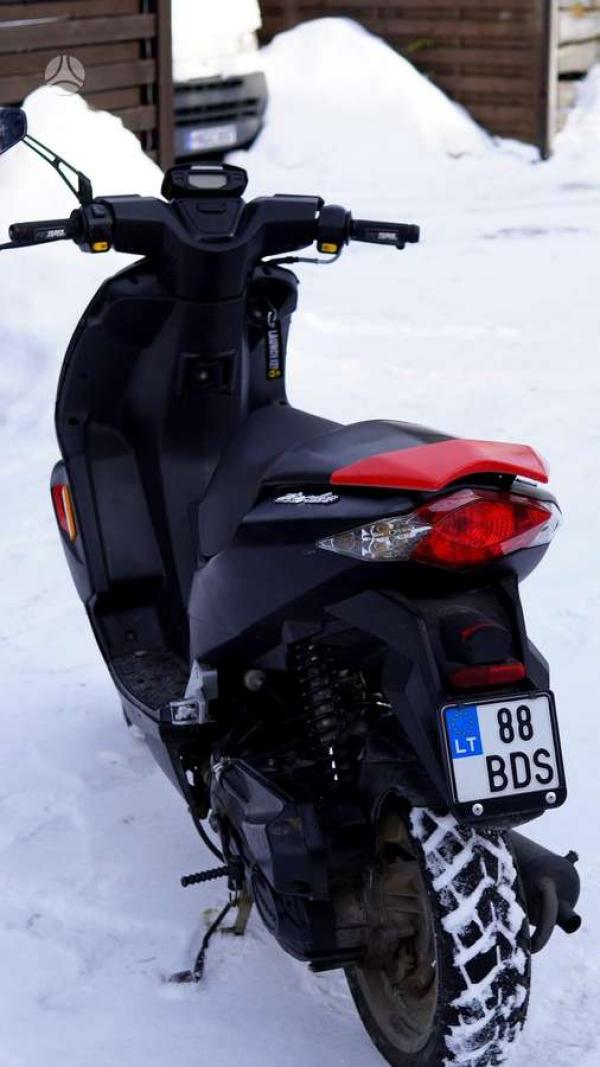 Melns Peugeot Speedfight 2017 Kauņa, ar dzinēja tilpumu 49.00 L un nobraukumu 32 tūkst. km par 850 €, foto 3 vietnē AUTOMOTO.COM.LV