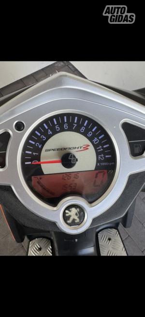 Black Peugeot Speedfight 2017 in Siauliai, with an engine capacity of 0.13 L and mileage of 20 thousand km for 900 €, photo 6 on AUTOMOTO.COM.LV