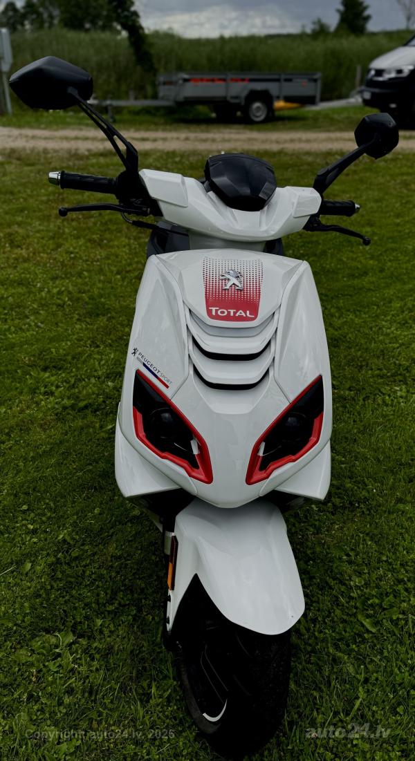 Melns Peugeot Speedfight 2020 Tallina, ar dzinēja tilpumu 50.00 L un nobraukumu 7 tūkst. km par 2100 €, foto 7 vietnē AUTOMOTO.COM.LV