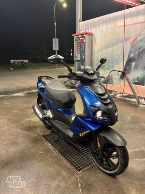 Blue Peugeot Speedfight 2019 in Kaunas, with an engine capacity of 0.05 L and mileage of 33 thousand km for 1100 €, photo  on AUTOMOTO.COM.LV