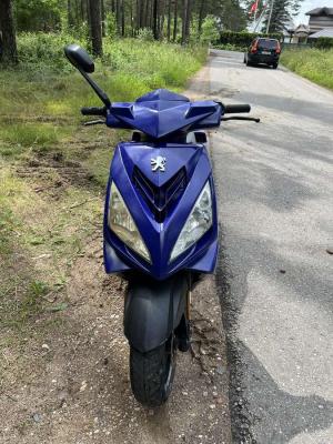 Peugeot Speedfight 2016 in Vilnius, with an engine capacity of 49.00 L and mileage of 111 thousand km for 430 €, photo 3 on AUTOMOTO.COM.LV
