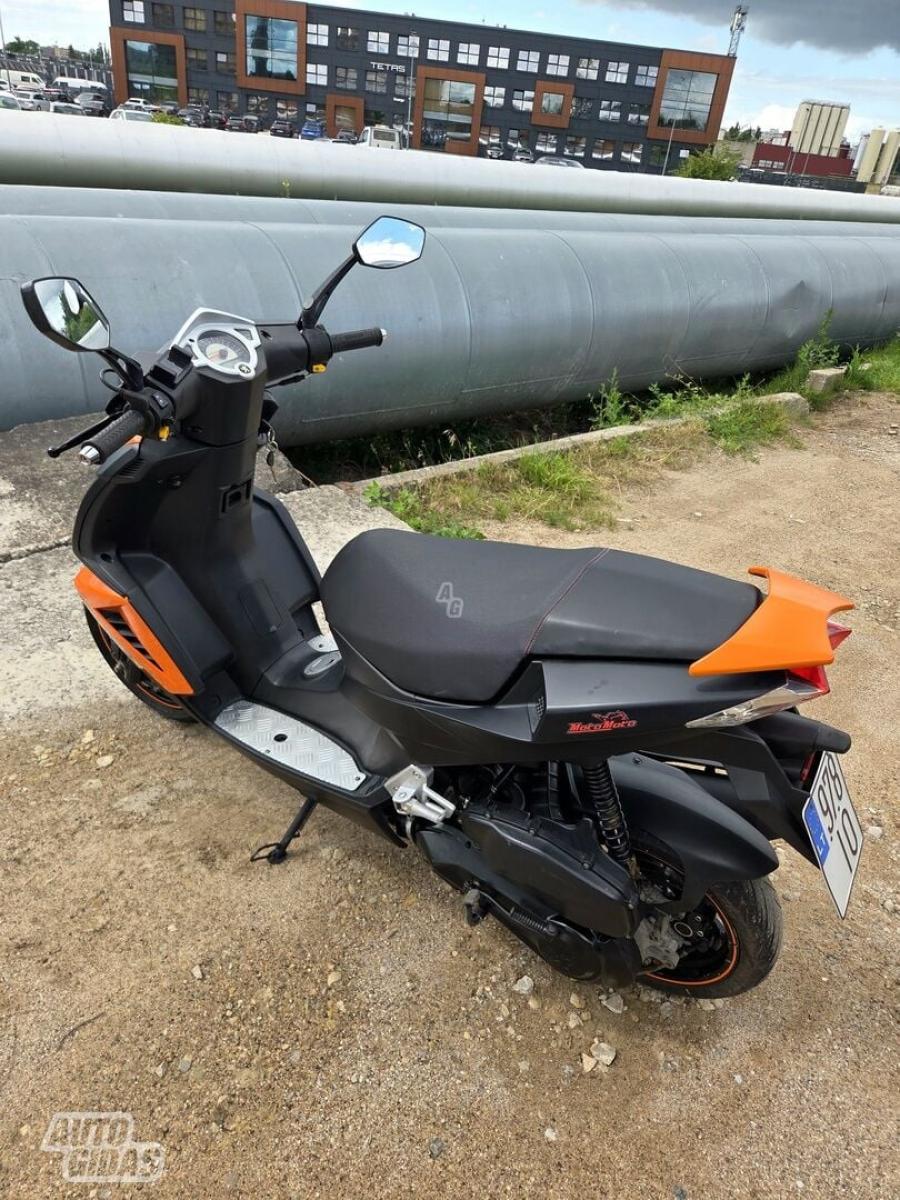 Peugeot Speedfight 2017 in Kaunas, with an engine capacity of 0.13 L and mileage of 10 thousand km for 1800 €, photo 4 on AUTOMOTO.COM.LV