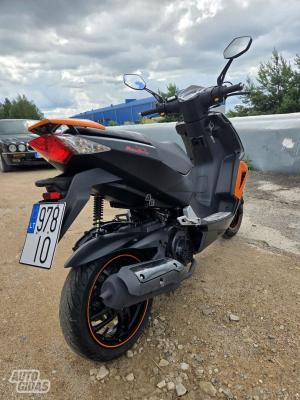Peugeot Speedfight 2017 in Kaunas, with an engine capacity of 0.13 L and mileage of 10 thousand km for 1800 €, photo 9 on AUTOMOTO.COM.LV