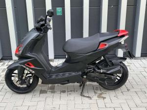 Peugeot Speedfight 2017 in Panevezys, with an engine capacity of 49.00 L and mileage of 33 thousand km for 1300 €, photo 3 on AUTOMOTO.COM.LV