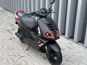 Peugeot Speedfight 2017 in Panevezys, with an engine capacity of 49.00 L and mileage of 33 thousand km for 1300 €, photo 10 on AUTOMOTO.COM.LV
