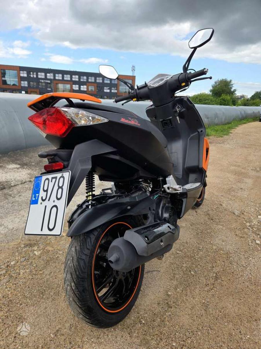 Oranžs Peugeot Speedfight 2017 Kauņa, ar dzinēja tilpumu 0.13 L un nobraukumu 10 tūkst. km par 1900 €, foto 9 vietnē AUTOMOTO.COM.LV