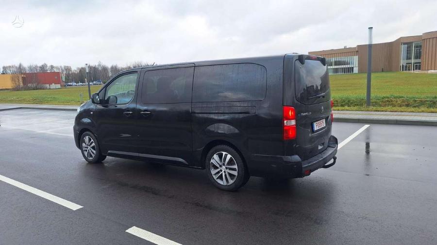 Black Peugeot Traveller 2021 in Klaipeda, with an engine capacity of 0.00 L and mileage of 179 thousand km for 27500 €, photo 5 on AUTOMOTO.COM.LV