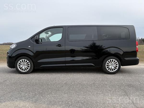 Melns Peugeot Traveller 2017 Rīga, ar dzinēja tilpumu 2.00 L un nobraukumu 268 tūkst. km par 22550 €, foto 2 vietnē AUTOMOTO.COM.LV