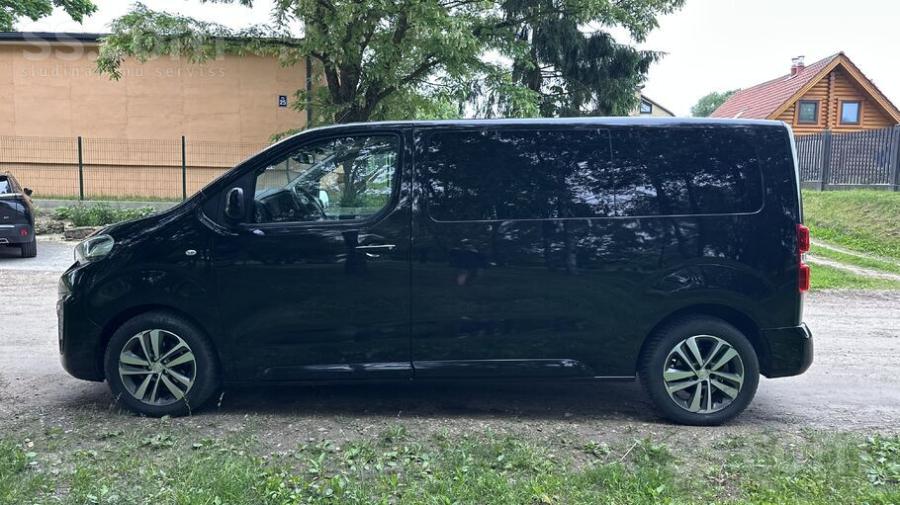 Melns Peugeot Traveller 2017 Rīga, ar dzinēja tilpumu 2.00 L un nobraukumu 0 tūkst. km par 12900 €, foto 3 vietnē AUTOMOTO.COM.LV