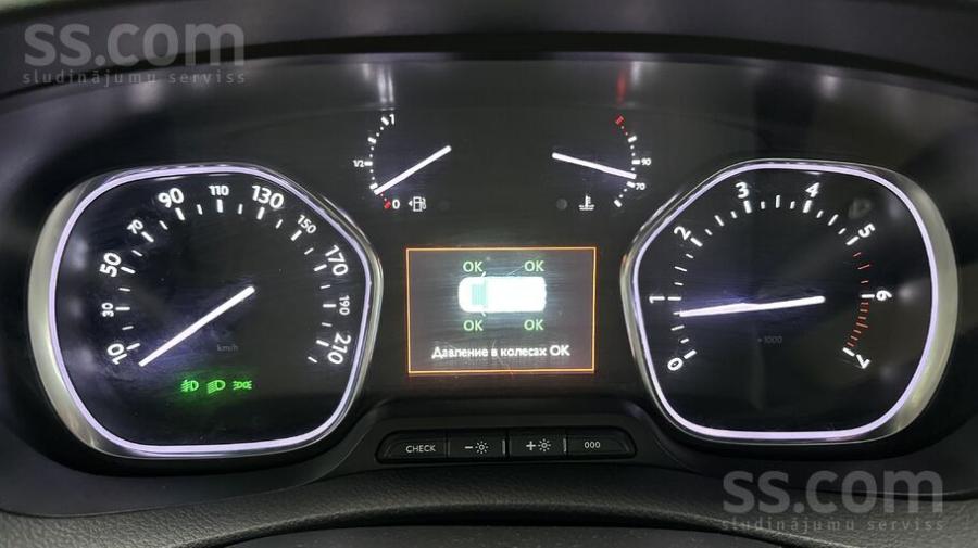 Melns Peugeot Traveller 2017 Rīga, ar dzinēja tilpumu 2.00 L un nobraukumu 0 tūkst. km par 12900 €, foto 27 vietnē AUTOMOTO.COM.LV