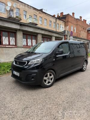 Melns Peugeot Traveller 2018 Daugavpils, ar dzinēja tilpumu 1.60 L un nobraukumu 153 tūkst. km par 14300 €, foto 3 vietnē AUTOMOTO.COM.LV