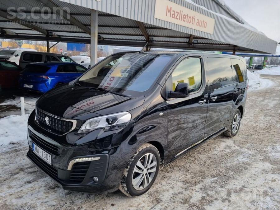 Melns Peugeot Traveller 2019 Rīga, ar dzinēja tilpumu 2.00 L un nobraukumu 89 tūkst. km par 23500 €, foto 1 vietnē AUTOMOTO.COM.LV