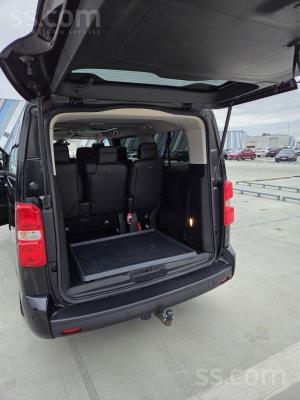Melns Peugeot Traveller 2019 Rīga, ar dzinēja tilpumu 2.00 L un nobraukumu 196 tūkst. km par 21000 €, foto 9 vietnē AUTOMOTO.COM.LV