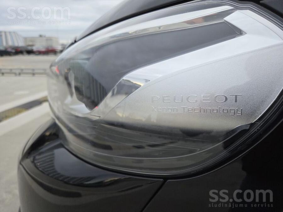 Melns Peugeot Traveller 2019 Rīga, ar dzinēja tilpumu 2.00 L un nobraukumu 196 tūkst. km par 21000 €, foto 12 vietnē AUTOMOTO.COM.LV