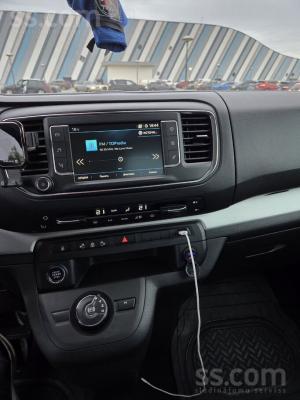 Melns Peugeot Traveller 2019 Rīga, ar dzinēja tilpumu 2.00 L un nobraukumu 196 tūkst. km par 21000 €, foto 19 vietnē AUTOMOTO.COM.LV