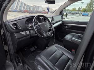 Melns Peugeot Traveller 2019 Rīga, ar dzinēja tilpumu 2.00 L un nobraukumu 196 tūkst. km par 21000 €, foto 20 vietnē AUTOMOTO.COM.LV