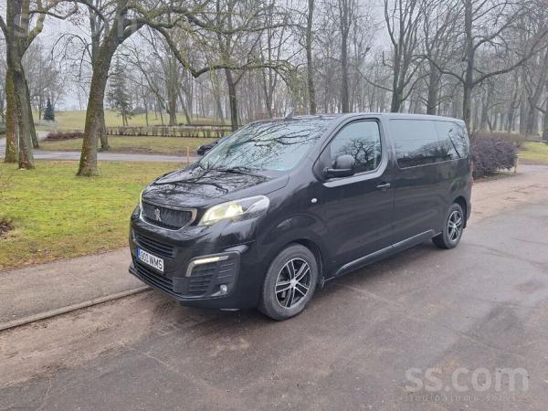 Black Peugeot Traveller 2017 in Riga, with an engine capacity of 2.00 L and mileage of 311 thousand km for 18000 €, photo 1 on AUTOMOTO.COM.LV