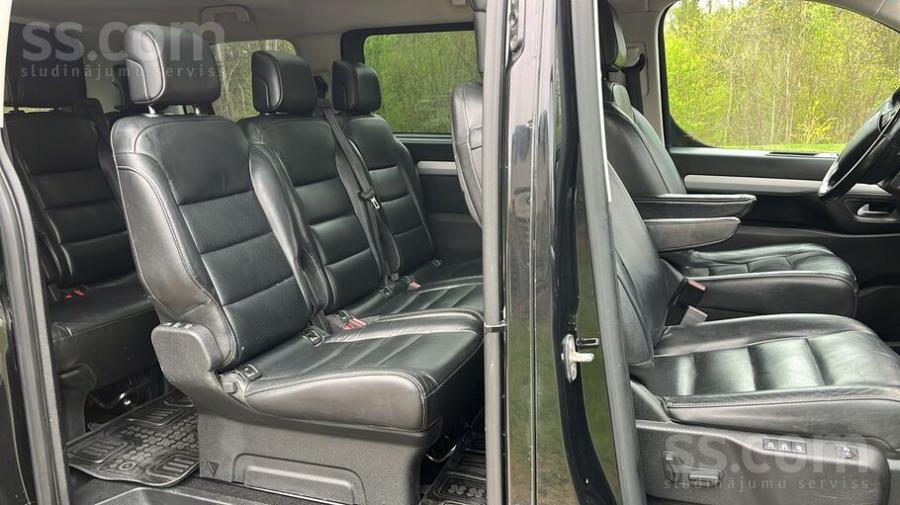 Melns Peugeot Traveller 2017 Rīga, ar dzinēja tilpumu 2.00 L un nobraukumu 220 tūkst. km par 17500 €, foto 6 vietnē AUTOMOTO.COM.LV