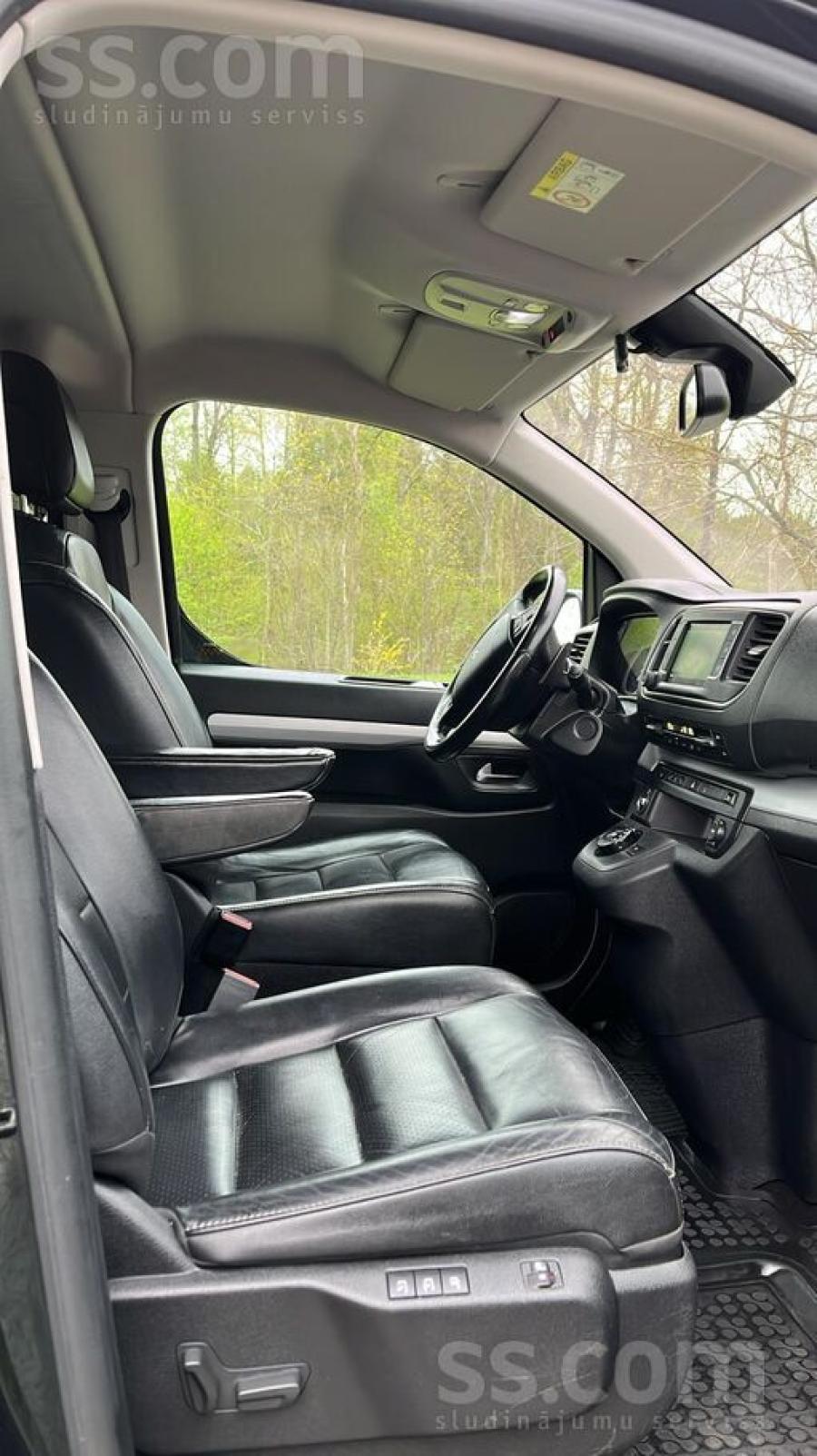 Melns Peugeot Traveller 2017 Rīga, ar dzinēja tilpumu 2.00 L un nobraukumu 220 tūkst. km par 17500 €, foto 7 vietnē AUTOMOTO.COM.LV