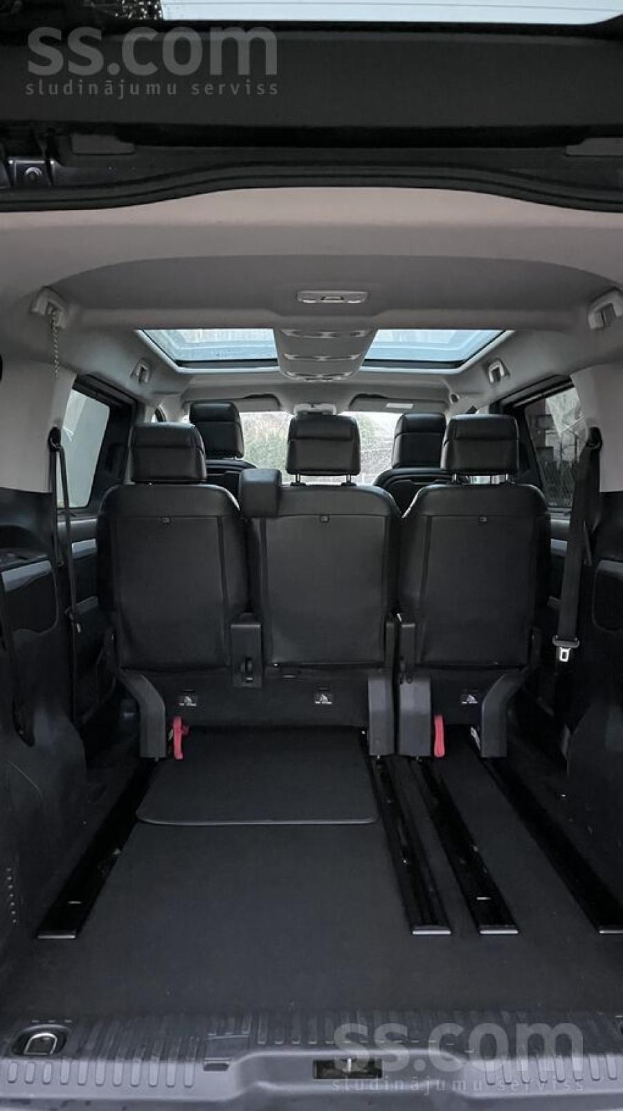 Melns Peugeot Traveller 2017 Rīga, ar dzinēja tilpumu 2.00 L un nobraukumu 220 tūkst. km par 17500 €, foto 13 vietnē AUTOMOTO.COM.LV