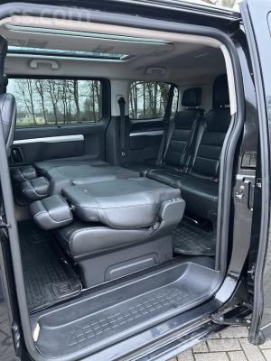 Melns Peugeot Traveller 2017 Rīga, ar dzinēja tilpumu 2.00 L un nobraukumu 220 tūkst. km par 17500 €, foto 15 vietnē AUTOMOTO.COM.LV
