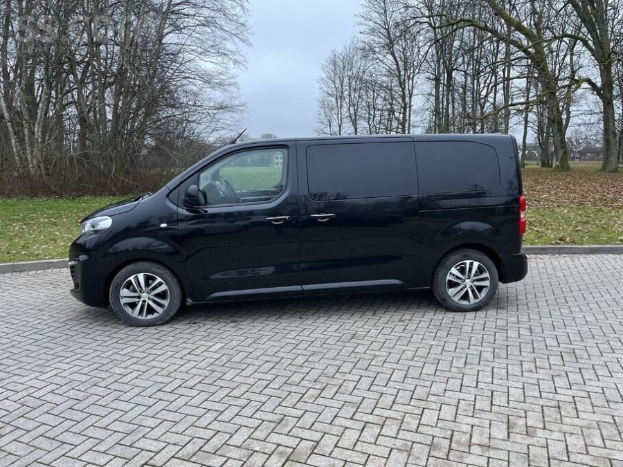 Melns Peugeot Traveller 2017 Rīga, ar dzinēja tilpumu 2.00 L un nobraukumu 217 tūkst. km par 18600 €, foto 16 vietnē AUTOMOTO.COM.LV