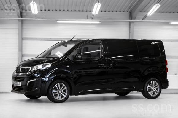 Black Peugeot Traveller 2018 in Tukums, with an engine capacity of 2.00 L and mileage of 218 thousand km for 18333 €, photo 7 on AUTOMOTO.COM.LV