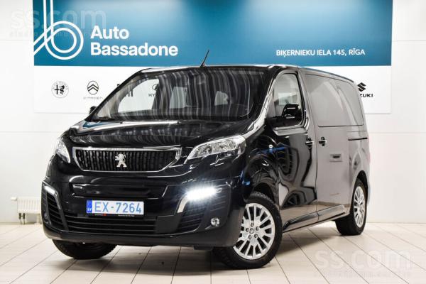 Melns Peugeot Traveller 2023 Rīga, ar dzinēja tilpumu 2.00 L un nobraukumu 5 tūkst. km par 27490 €, foto 1 vietnē AUTOMOTO.COM.LV