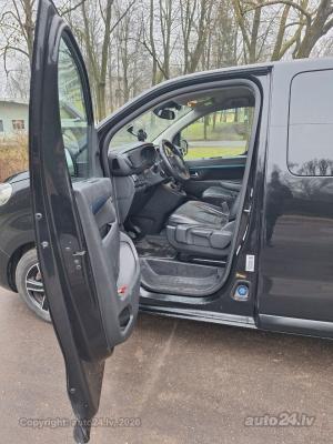Melns Peugeot Traveller 2017 Kuresāre, ar dzinēja tilpumu 1.90 L un nobraukumu 320 tūkst. km par 15000 €, foto 2 vietnē AUTOMOTO.COM.LV