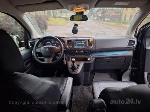 Melns Peugeot Traveller 2017 Kuresāre, ar dzinēja tilpumu 1.90 L un nobraukumu 320 tūkst. km par 15000 €, foto 10 vietnē AUTOMOTO.COM.LV