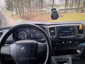 Melns Peugeot Traveller 2017 Kuresāre, ar dzinēja tilpumu 1.90 L un nobraukumu 320 tūkst. km par 15000 €, foto 15 vietnē AUTOMOTO.COM.LV